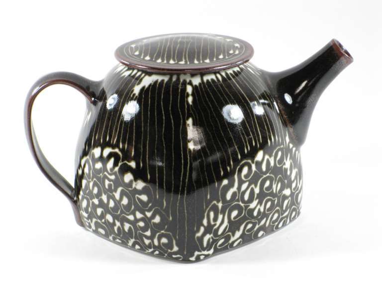 Home - American Museum of Ceramic Art